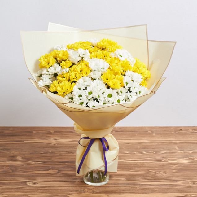 Хризантеми купити букет хризантем у Києві з доставкою додому Florina