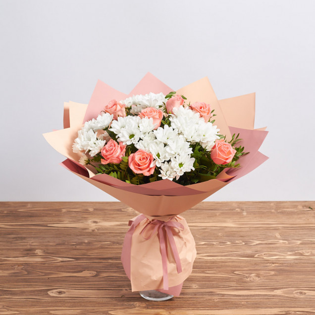 Хризантеми купити букет хризантем у Києві з доставкою додому Florina