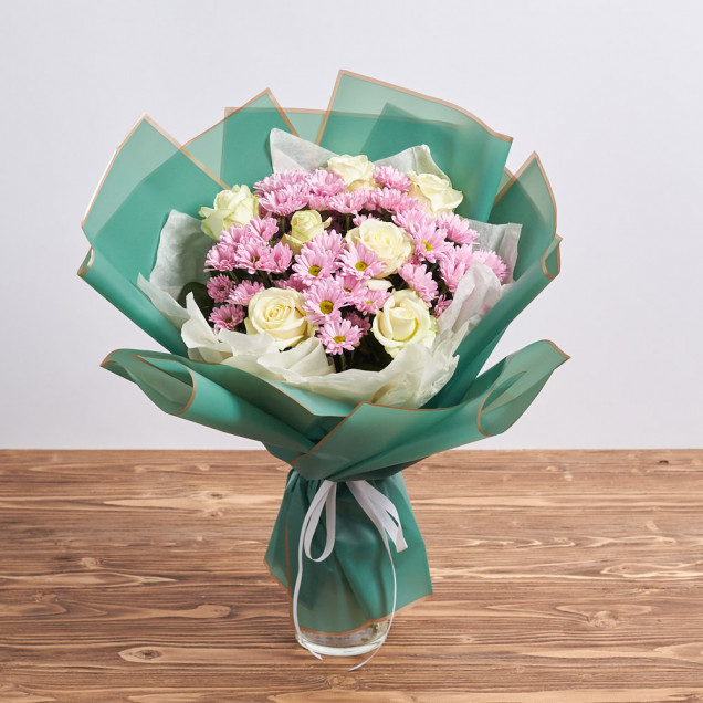 Хризантеми купити букет хризантем у Києві з доставкою додому Florina